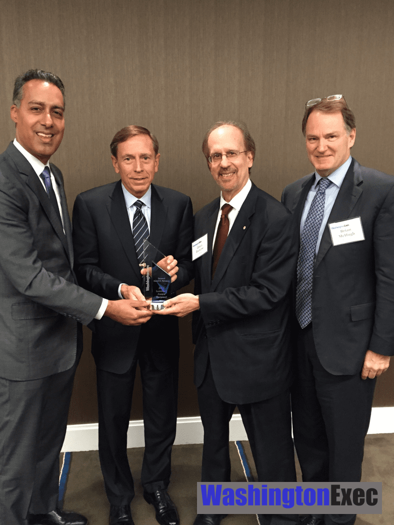 WashingtonExec Leadership Council Honors Gen. David Petraeus with ...