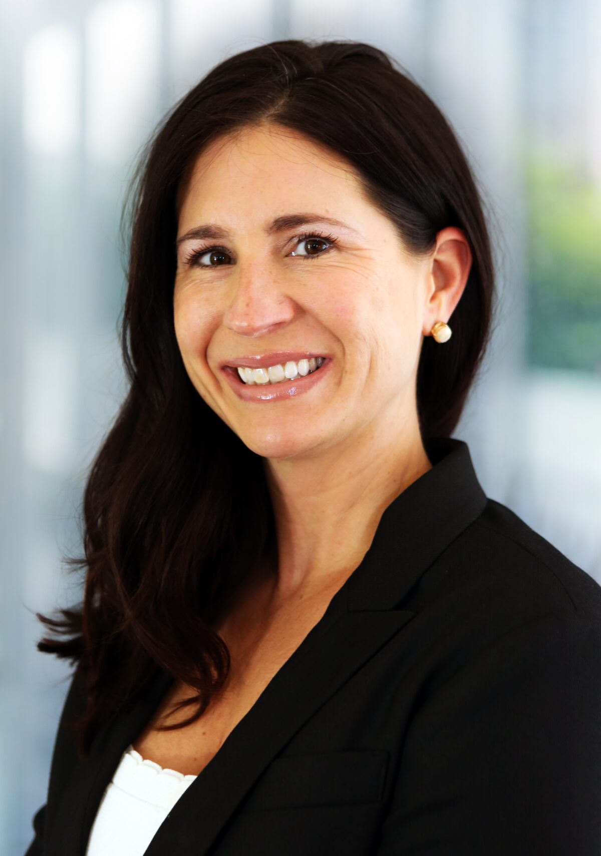 Pinnacle Award Finalist Tara Davey: 'My Focus is on People ...