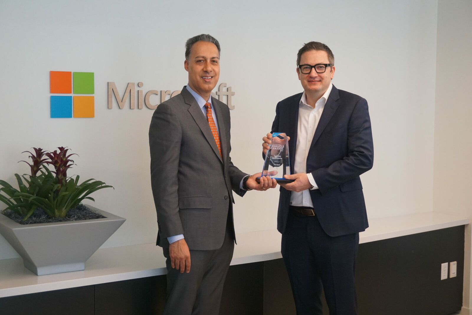 2021 Pinnacle Award Winner: Cloud Industry Executive Tom Keane ...